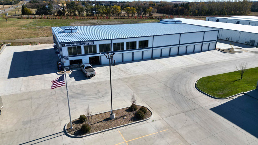 Propper. - storagekingsnd.com